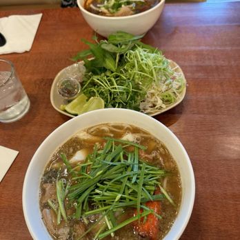 BUN GAO RESTAURANT - Updated November 2024 - 53 Photos & 30 Reviews ...