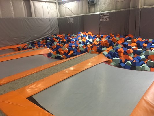 IJUMP - Updated June 2024 - 13 Photos & 16 Reviews - 2670 E 14th N ...