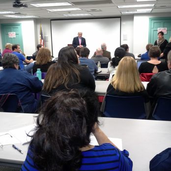 PLAINFIELD PUBLIC LIBRARY DISTRICT - Updated December 2025 - 12 Photos ...