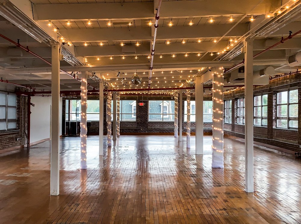 WALK IN ART CENTER - Request Information - 15 Photos - Community ...