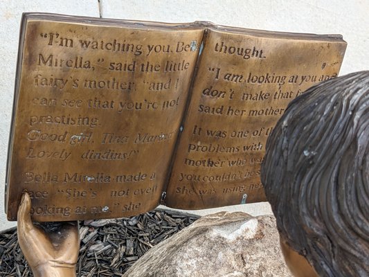 SANDRA MOON COMMUNITY COMPLEX - Updated October 2025 - 16 Photos - 7901 ...