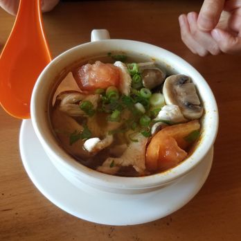 KIN DA THAI AND SUSHI RESTAURANT - Updated October 2025 - 159 Photos ...