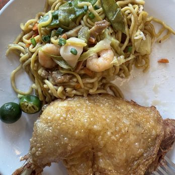 MAX’S RESTAURANT - WAIPAHU - Updated December 2025 - 1352 Photos & 490 ...