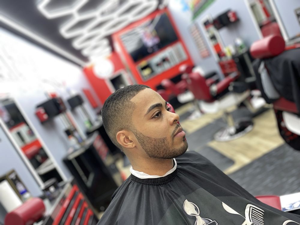 SMOKE’N CUTZ BARBERSHOP - Updated May 2026 - 19 Photos - 3574 White ...