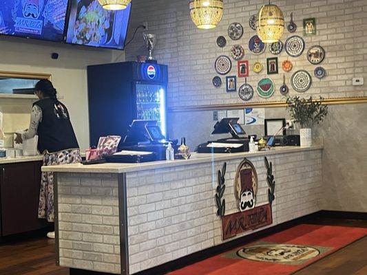 MR PITA MEDITERRANEAN GRILL - Updated November 2024 - 60 Photos & 39 ...