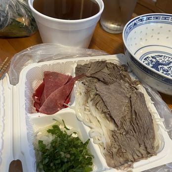 GOLDEN PHO - Updated October 2024 - 168 Photos & 73 Reviews - 45-1106 ...