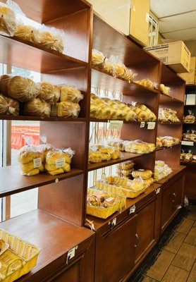 PAMPANGA’S BAKERY ARTESIA - 335 Photos & 143 Reviews - 12226 Artesia ...