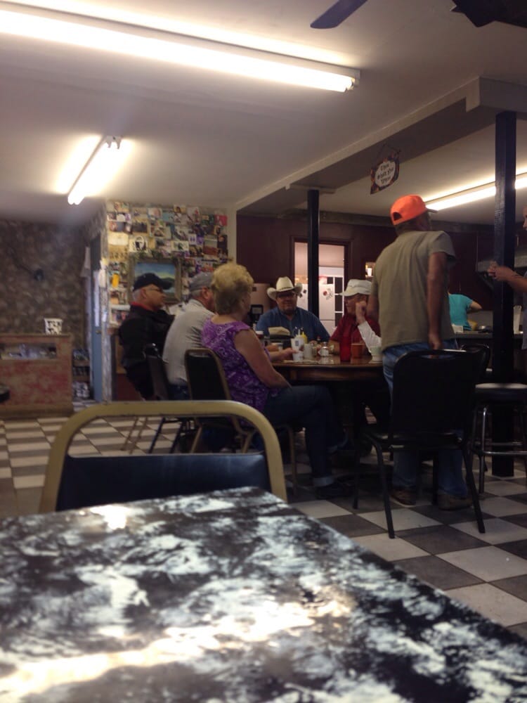 DIXIE’S CAFE - Keene, North Dakota - Cafes - Restaurant Reviews - Phone ...