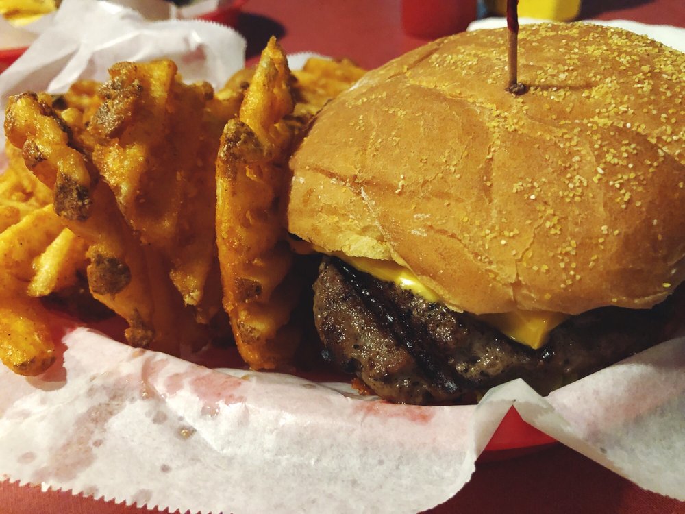 GASLIGHT CAFÉ - 76 Photos & 143 Reviews - 6104 Montgomery Rd ...