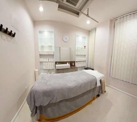 THE SPA CLUB - Updated January 2026 - 240 Photos & 140 Reviews - 22 W ...