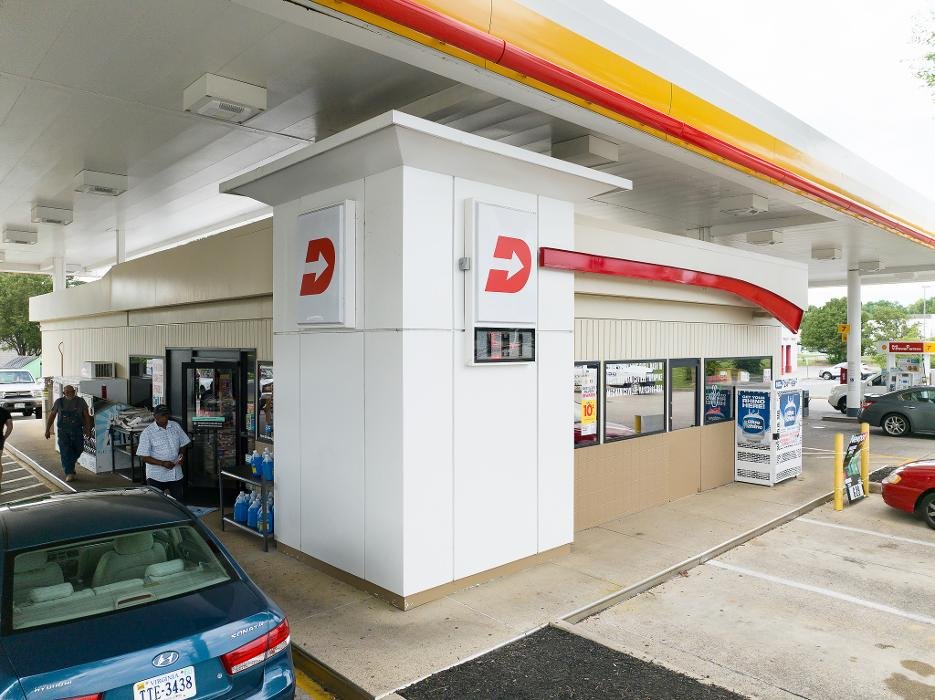 DASH IN - Updated January 2025 - 11 Photos - 7274 Mechanicsville ...