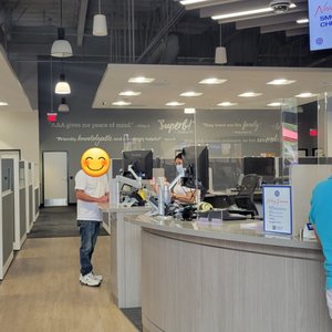 AMAZON FULFILLMENT CENTER TOUR- LGB3 - TEMP. CLOSED - Updated November ...