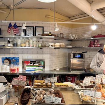 MICHOU - Updated October 2025 - 743 Photos & 698 Reviews - 1904 Pike Pl ...