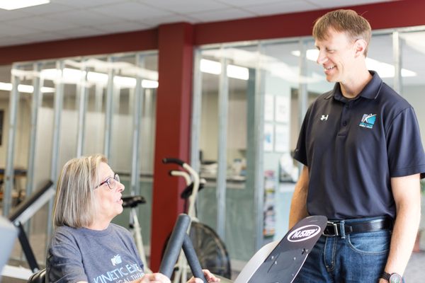 KINETIC EDGE PHYSICAL THERAPY - DES MOINES - Updated June 2026 - 17 ...