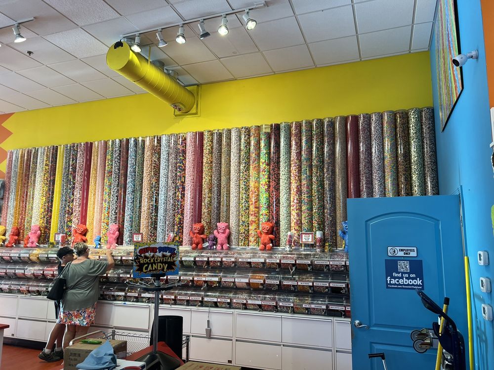 SWEET! - Updated January 2026 - 86 Photos & 20 Reviews - 131 Island Dr ...