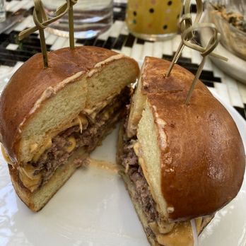 BEATNIK WEST TOWN - Updated August 2024 - 2046 Photos & 789 Reviews ...