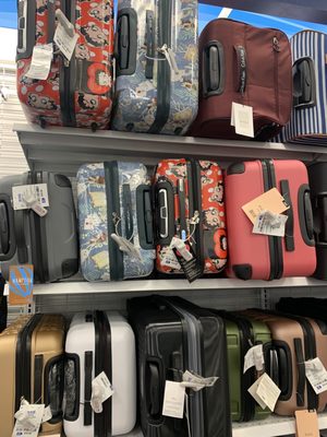 ROSS DRESS FOR LESS - Updated August 2024 - 46 Photos - 8340 N Van Nuys ...