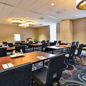 EMBASSY SUITES BY HILTON SPRINGFIELD - 293 Photos & 86 Reviews - 8100 ...