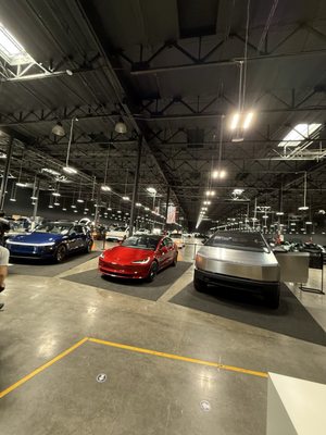 TESLA - Updated December 2025 - 29 Photos & 17 Reviews - 1345 N ...