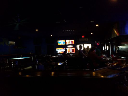 FAT HARVEYS - Updated October 2025 - 24 Photos & 33 Reviews - 303 W ...