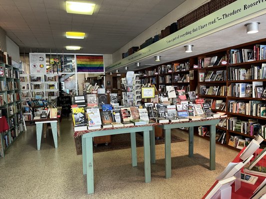 THE NEWSOUTH BOOKSTORE - Updated February 2025 - 105 S Court St ...