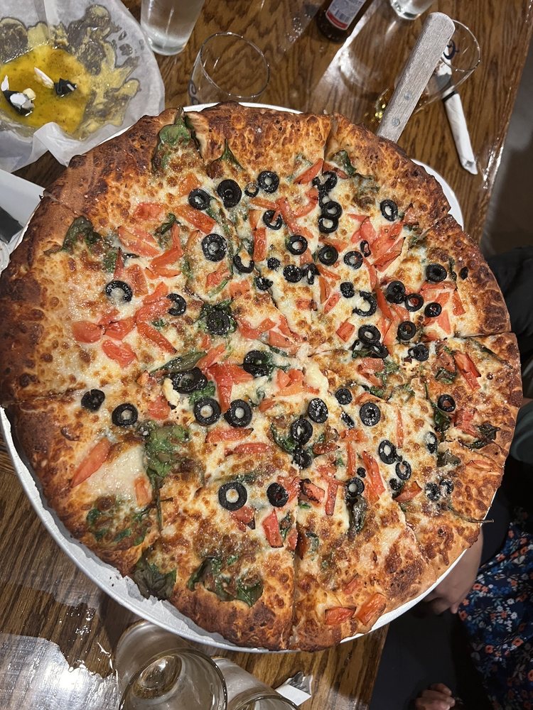 3 OLIVES PIZZA & DELI - Updated December 2025 - 41 Photos & 76 Reviews ...