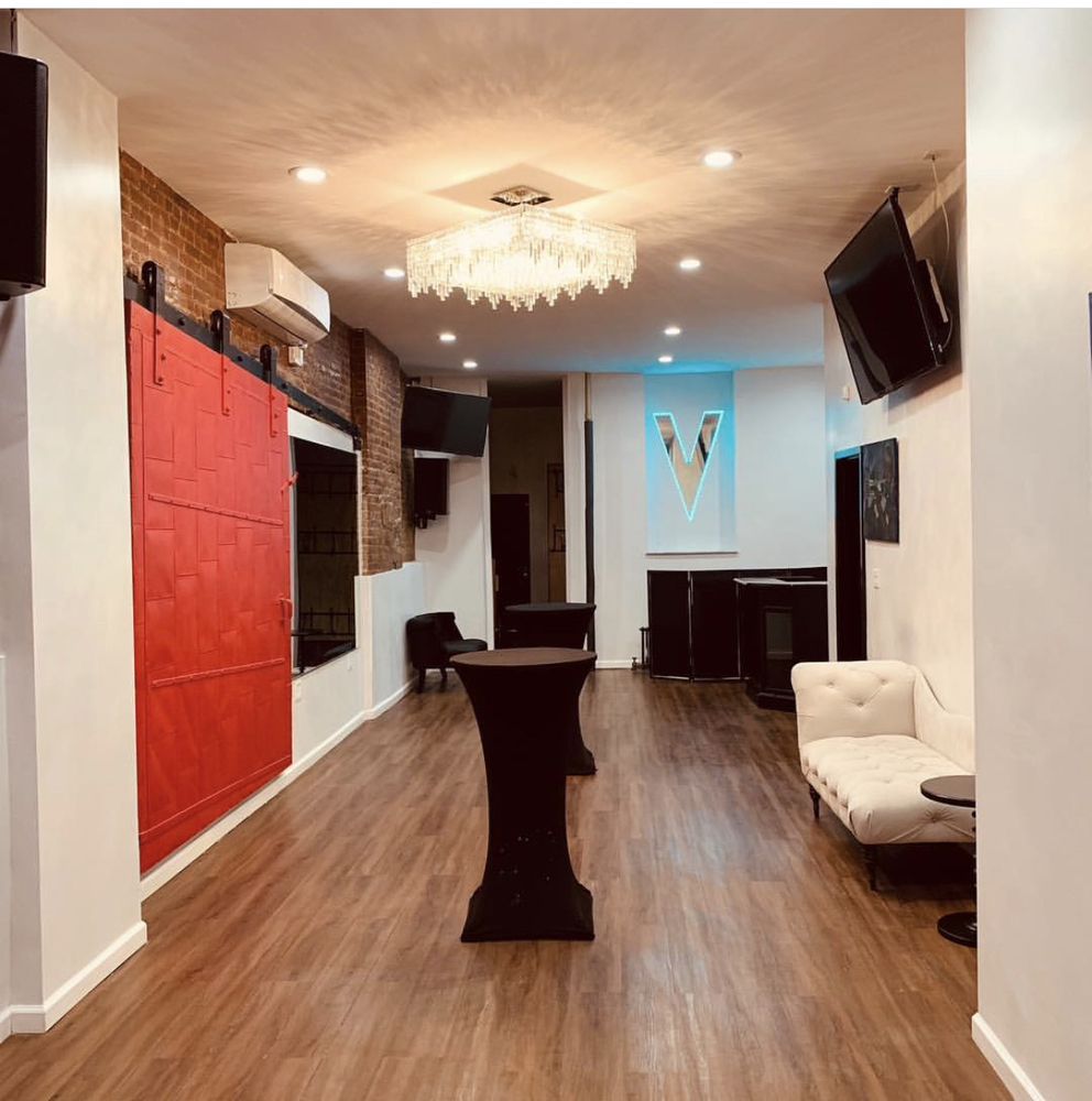 GREEN ROOM 2 - Updated August 2024 - 2284 Adam Clayton Powell Jr Blvd ...