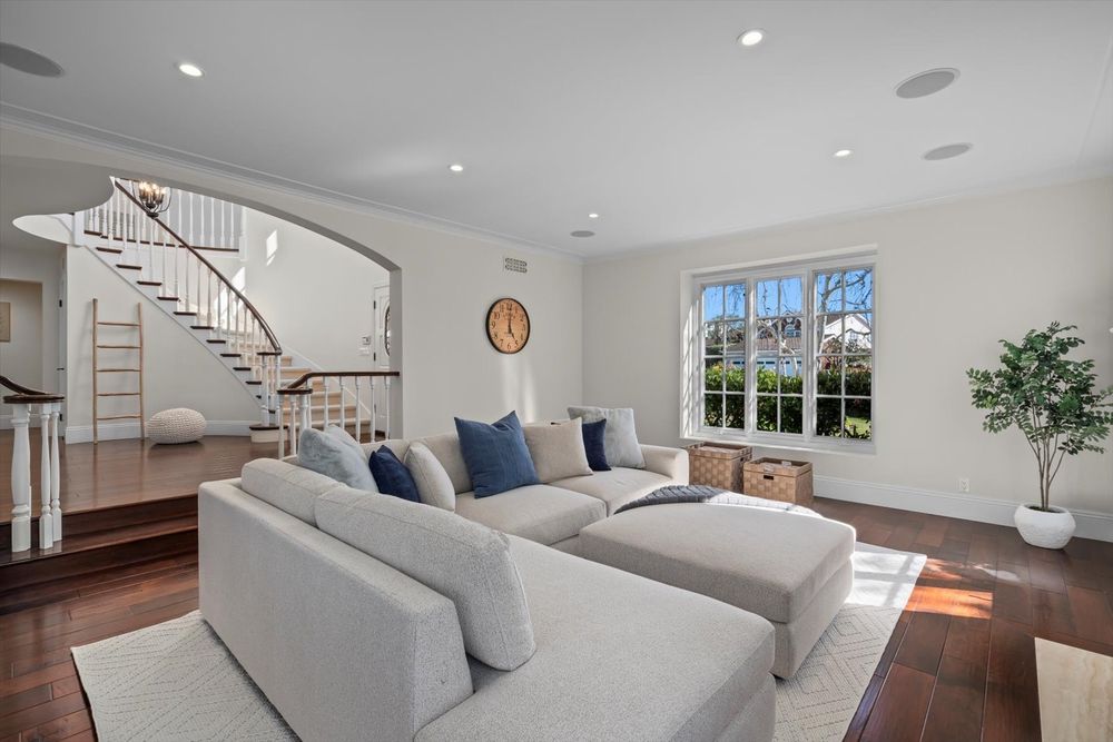 JAKE SULLIVAN - STRAND HILL PROPERTIES - Updated January 2026 - 37 ...