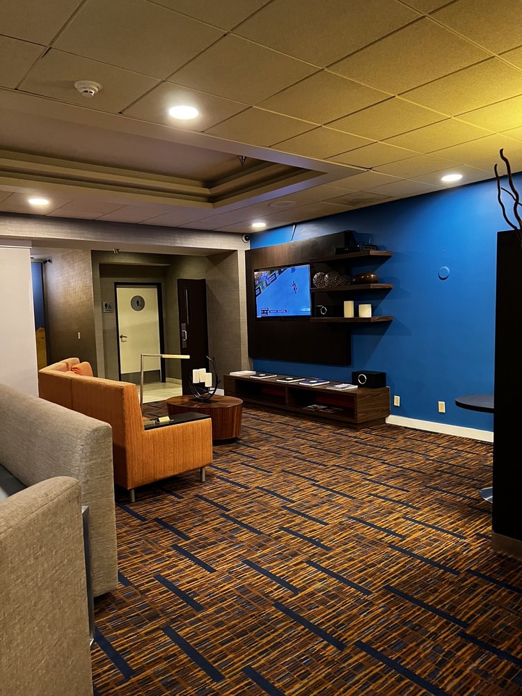 THE BISTRO AT COURTYARD BY MARRIOTT RIVERSIDE/UCR AREA - 32 Photos & 11 ...