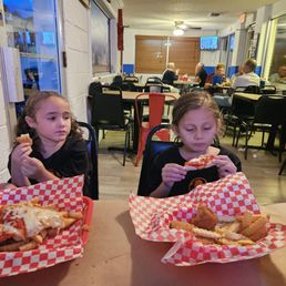 SEABREEZE RESTAURANT & CRAB HOUSE - Updated June 2025 - 84 Photos & 81 ...