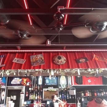 KNUCKLEHEADS BAR AND GRILL - Updated October 2025 - 416 Main St, Mount ...