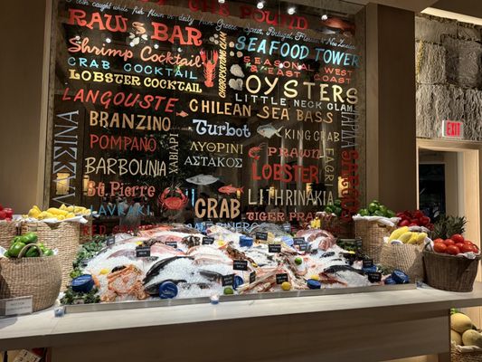 AVRA - Updated November 2025 - 63 Photos & 18 Reviews - 300 Crescent Ct ...