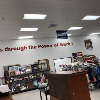 GOODWILL THRIFT STORE & DONATION CENTER- HEIGHTS - Updated October 2025 ...