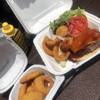 FLIPPERS BEACH BAR - Updated December 2025 - 37 Photos & 32 Reviews ...