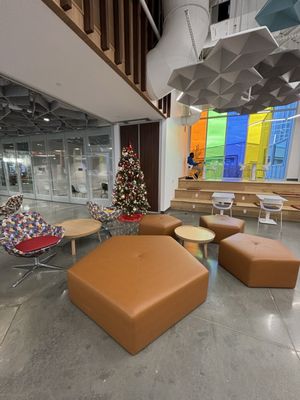 SHANNON WALKER LIBRARY - Updated October 2025 - 71 Photos & 10 Reviews ...