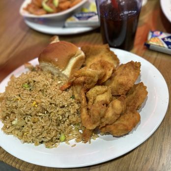 MAMBO SEAFOOD - BROOKS CITY BASE - Updated November 2025 - 86 Photos ...