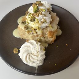 FRED - Updated December 2025 - 63 Photos & 24 Reviews - 205 Broadway ...