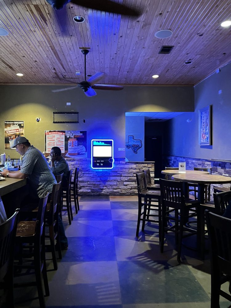 TRINITY TAVERN - Updated September 2025 - 37 Photos & 74 Reviews - 4212 ...