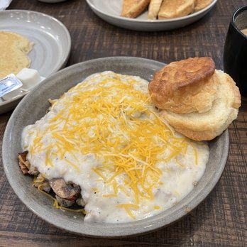 EAST MAIN KITCHEN - Updated May 2024 - 109 Photos & 86 Reviews - 108 E ...