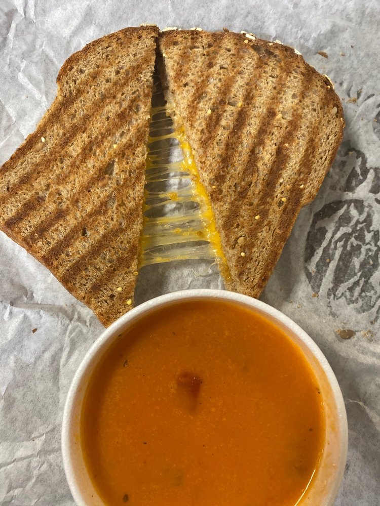 OLD GRIST MILL BREAD COMPANY - 19 Photos & 31 Reviews - 334 N Main St ...