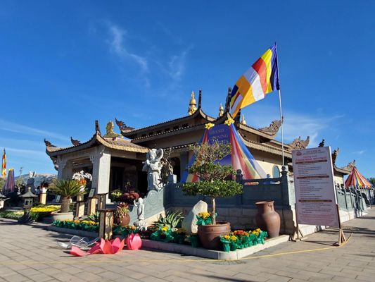 TAM TU METTA BUDDHIST TEMPLE & HERITAGE GARDEN - Updated February 2025 ...