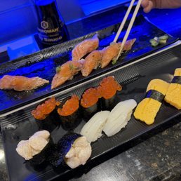 SHOW SUSHI - Updated December 2025 - 4592 Photos & 2942 Reviews - 957 W ...