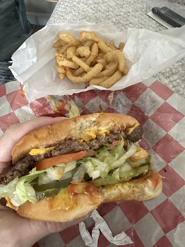 LENOX DRIVE-INN - Updated May 2026 - 16 Photos & 30 Reviews - 1110 N ...