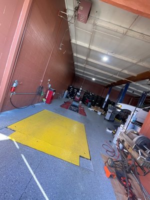 MR WHEEL & TIRES - 1200 Golden State Ave, Bakersfield, California ...