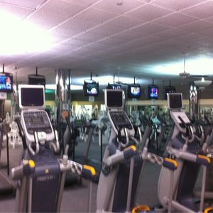 PRO-HEALTH & FITNESS CENTER - Updated January 2026 - 14 Photos & 40 ...