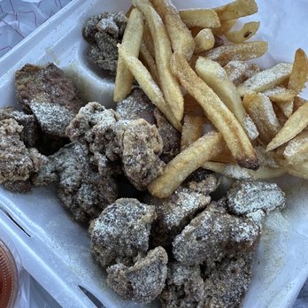 J LEMON PEPPER FISH CHICKEN Updated March 2025 29 Photos 32 Reviews 2804 S Hamilton Rd Columbus Ohio Fast Food Restaurant Reviews Phone Number Menu Yelp