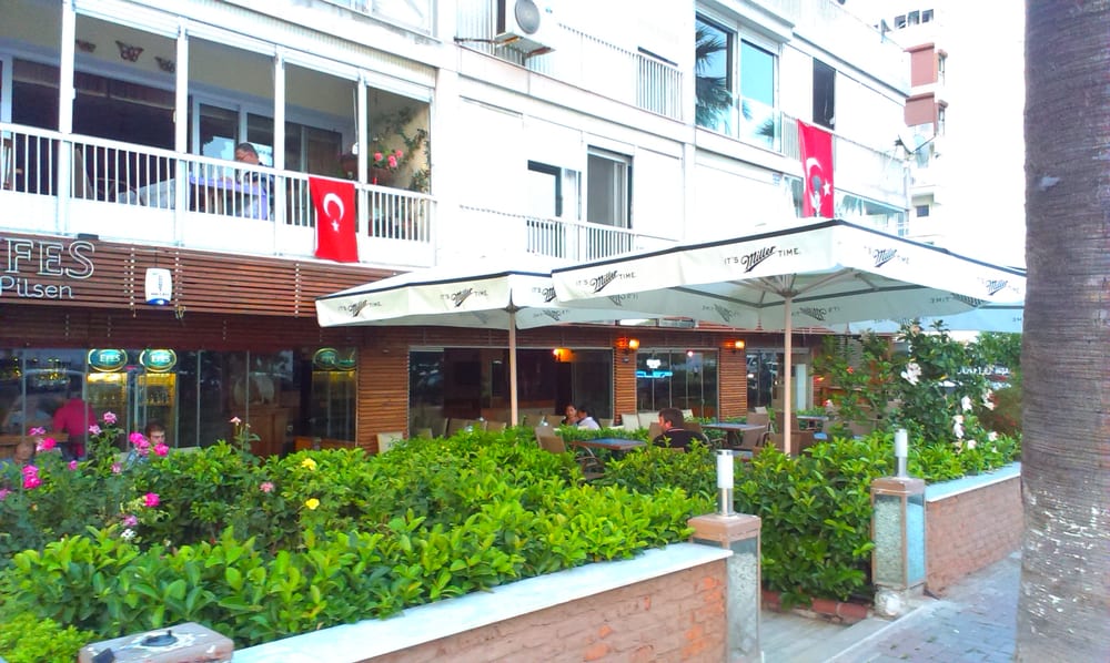 CLEP CAFE & BAR - Yalı Cad. No:458 / A, İzmir, Turkey - Yelp