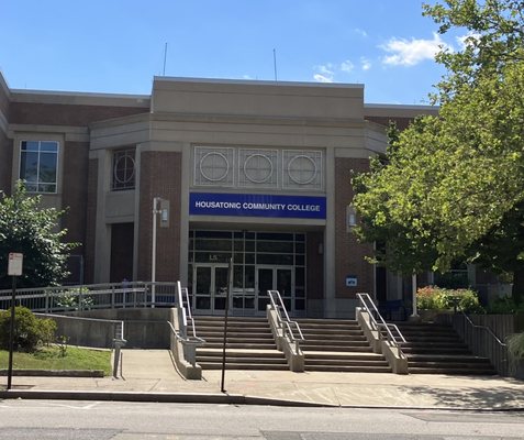 CT STATE COMMUNITY COLLEGE HOUSATONIC - Updated October 2025 - 900 ...