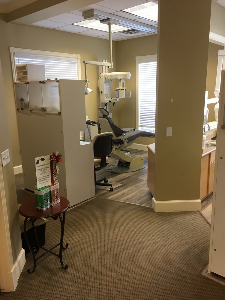 KIM G ROBERTS, DDS - Updated December 2025 - 4046 Highland Dr, Salt ...