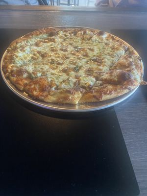 THE WOLF DEN BAR AND GRILL - Updated February 2025 - 66 Photos & 13 ...